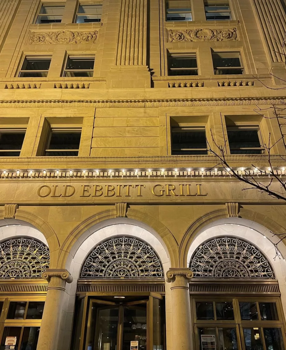 Old Ebbitt Grill | The Royal Texan